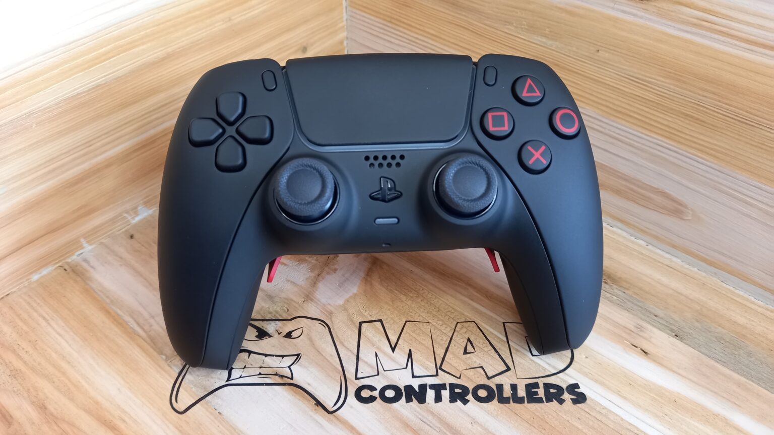 GALLERY – MAD Controllers